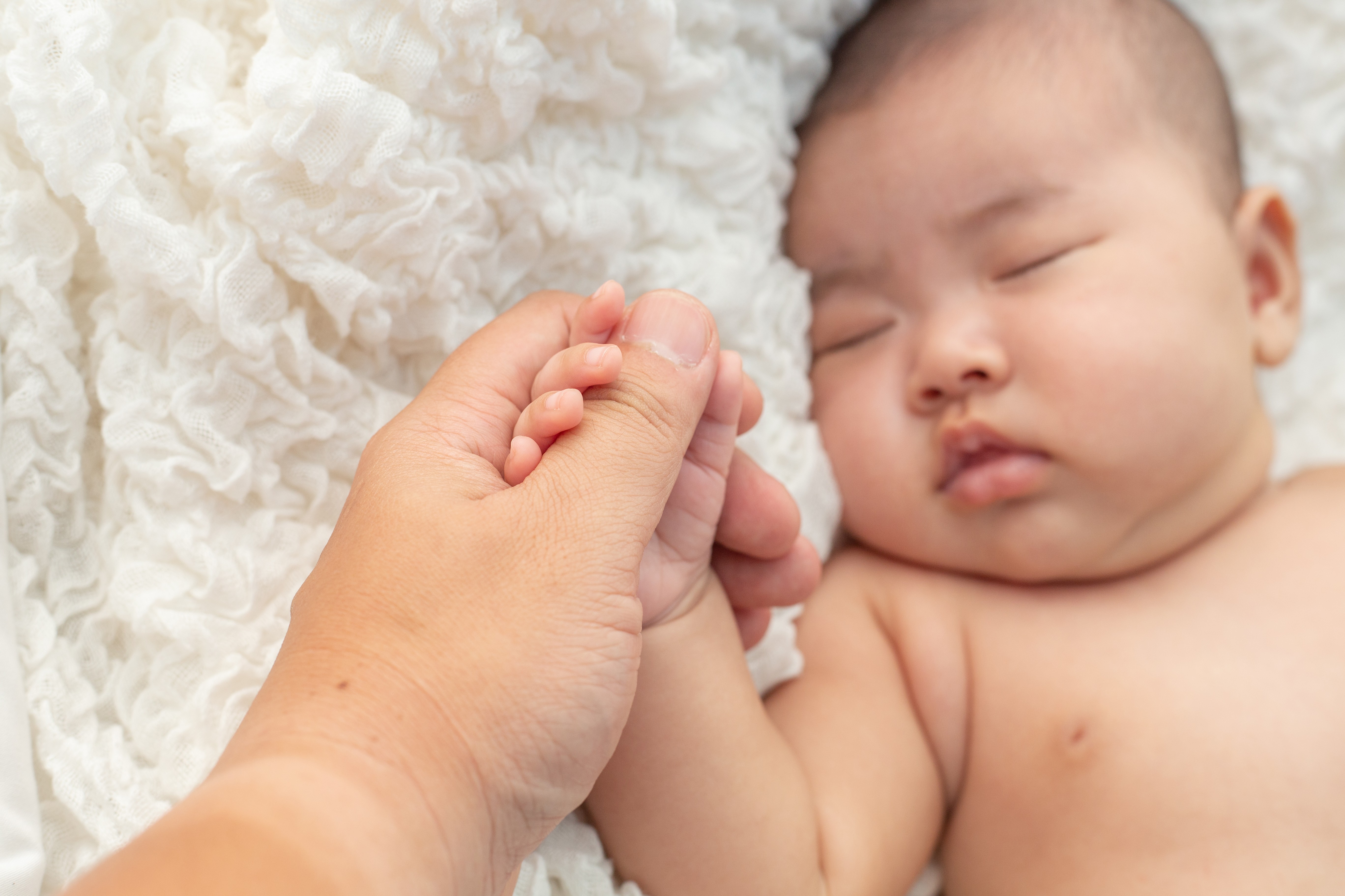 7 Refleks Penting Bayi Baru Lahir dan Fungsinya